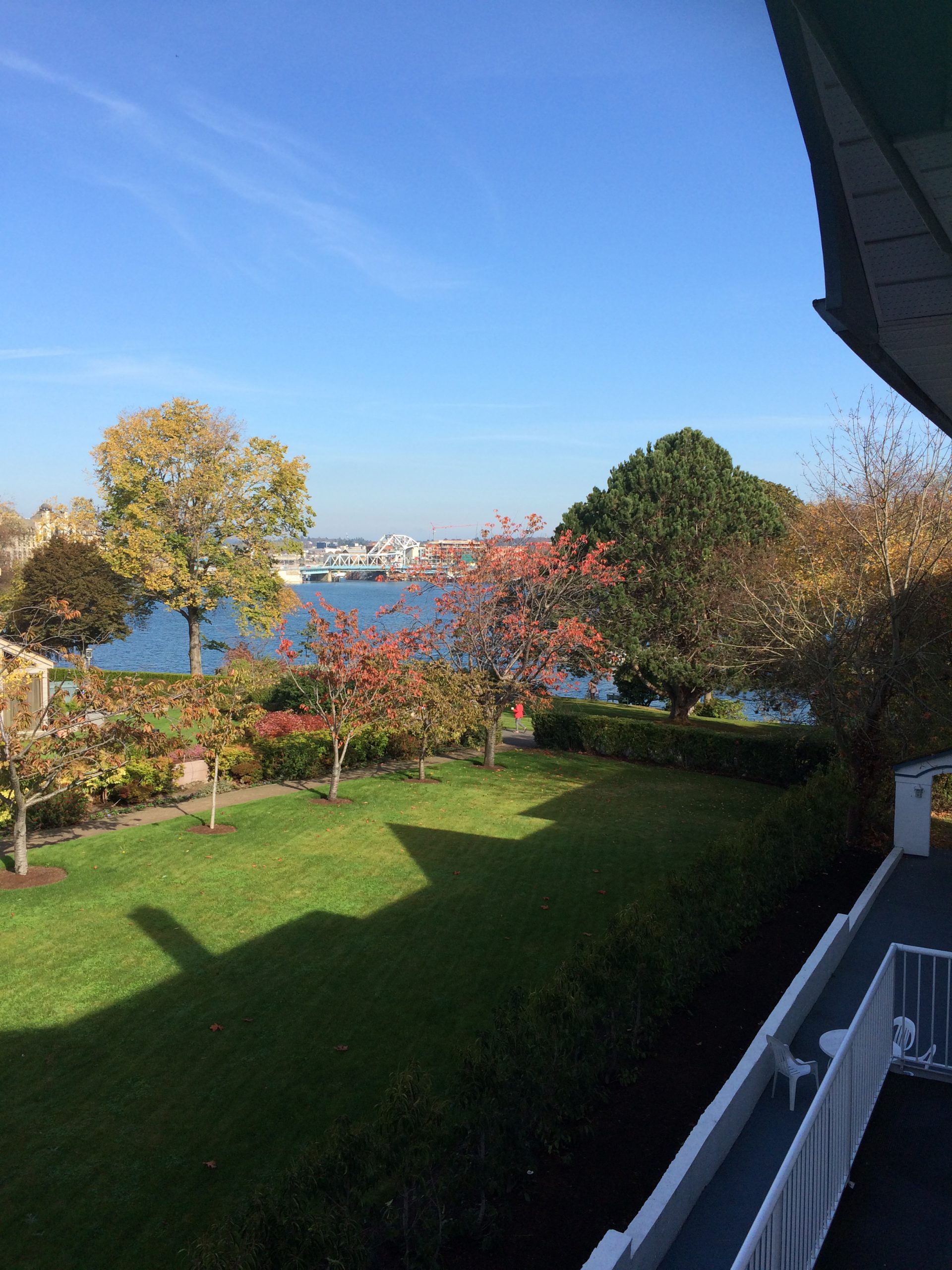 Admiral Inn - Prospero International Realty Inc.