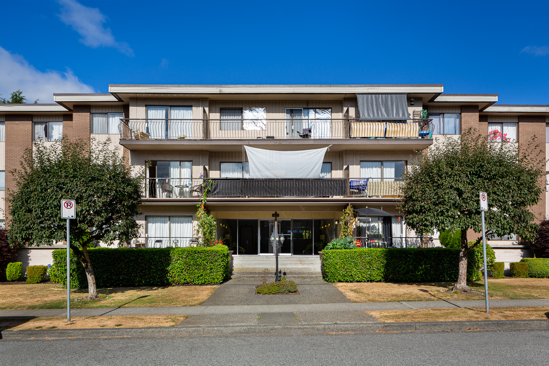 Central Park Place - Prospero International Realty Inc.